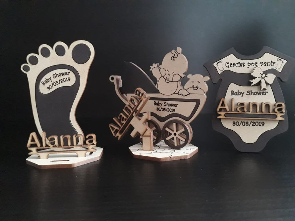Recuerdo / Recuerdos para Baby Shower: Pie con Base / MDF / Corte Láse ...